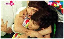 Romantic Oneshot: Oneshot - "Miel y Fresas" - JongKey (Lemon + 18)